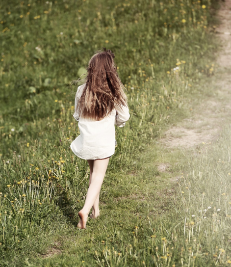 6 Tips To Meditate While Walking – Crisbie Coach